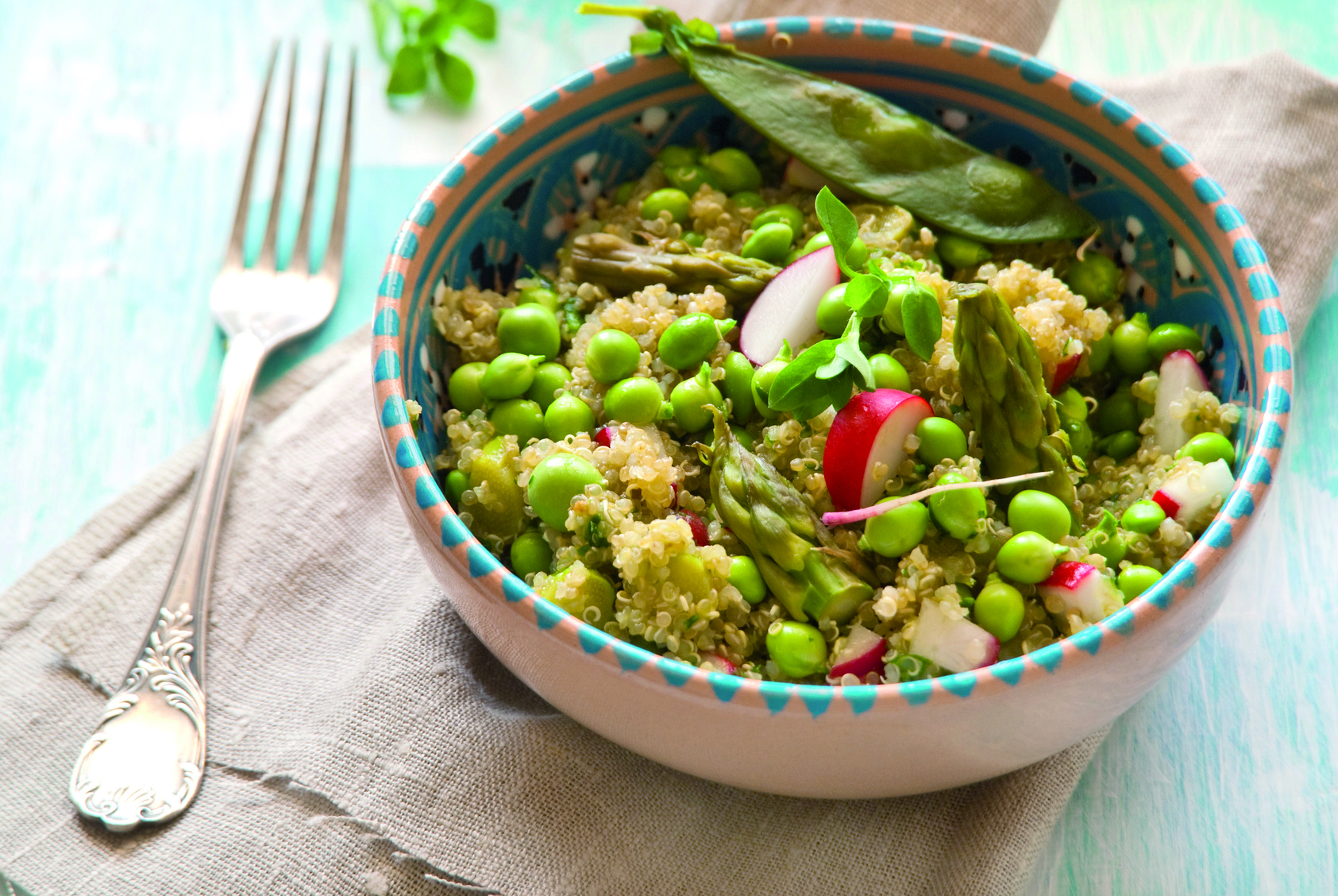 Salade de quinoa et petits légumes - Natureo bio